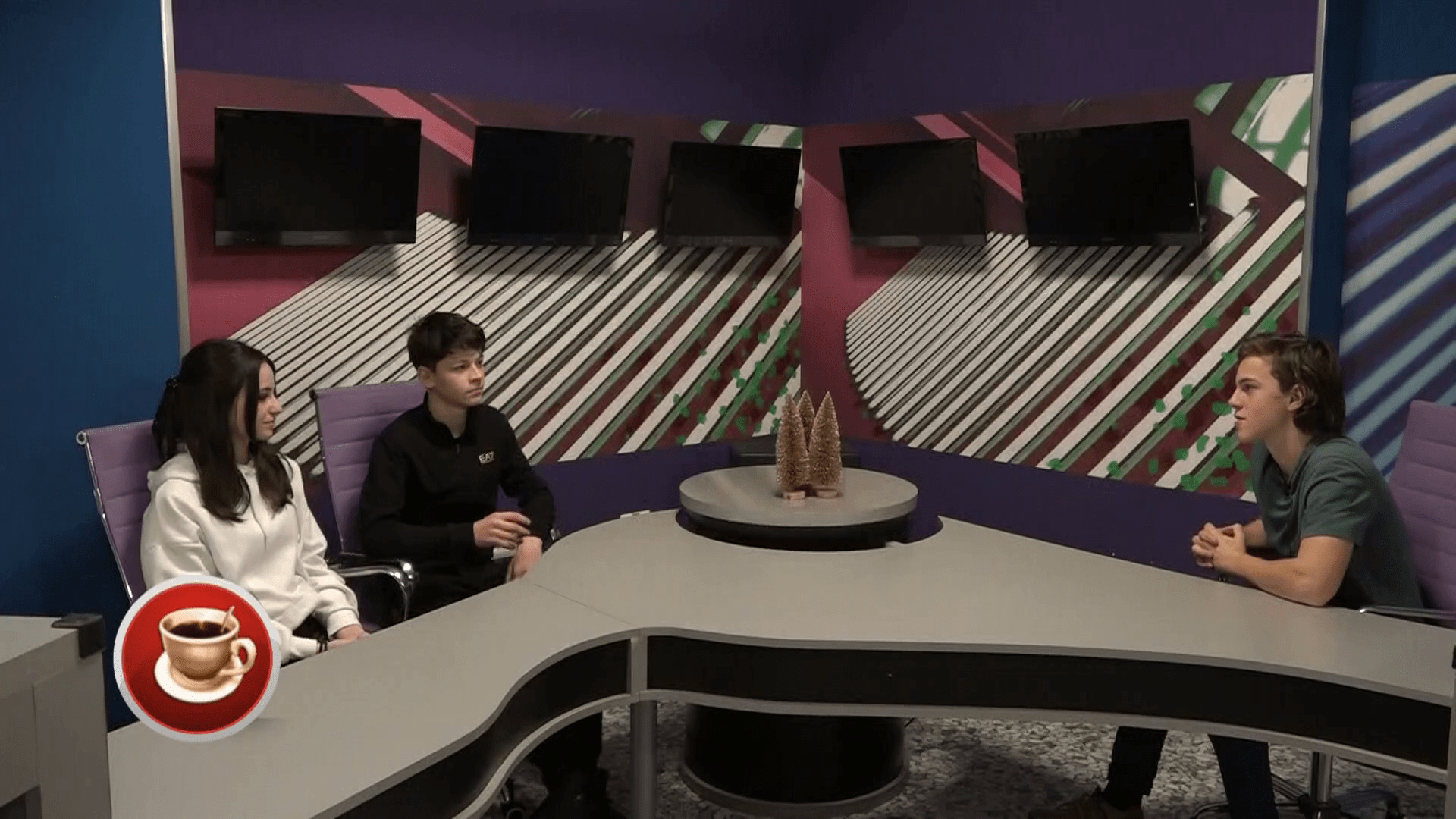 Cafeaua de dimineață – Luca, Roxana, Andrada – 30 12 2023 – Banat TV ...